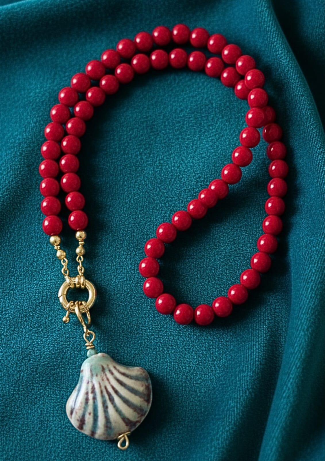 Collar Guardián rojo – Santo Cielo Joyas