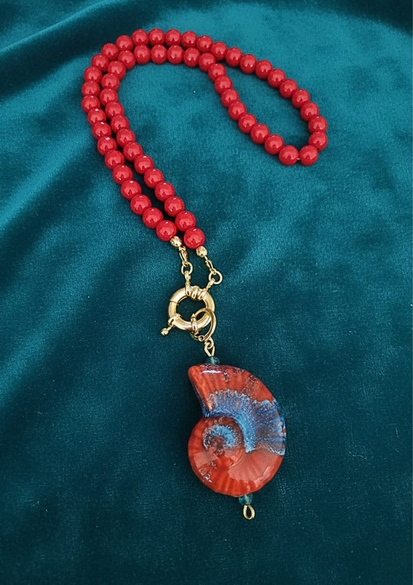 Collar Guardián rojo – Santo Cielo Joyas